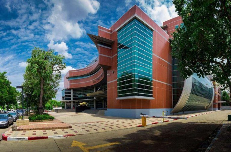 Rangsit University (Rangsit University International College) study ...